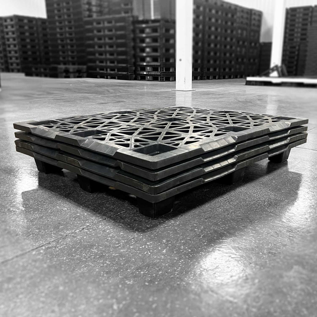 Nestable Flat Pallet 48x40 – PVpallet